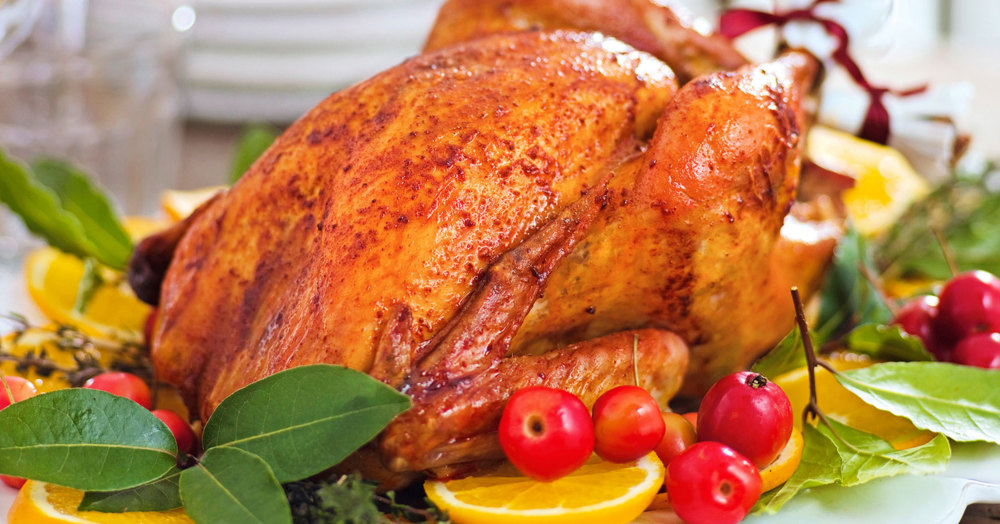 Truthahn mit Schinken-Brot-Füllung Rezept | Küchengötter