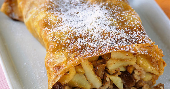 Apfelstrudel mit Filoteig Rezept | Küchengötter