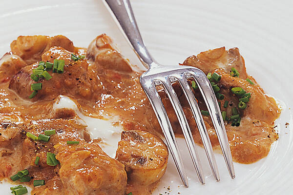 Kalbsrahmgulasch Rezept | Küchengötter