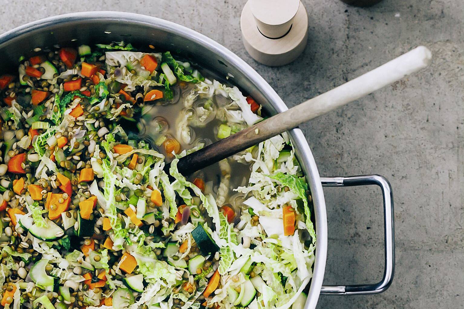 Winter-Minestrone Rezept | Küchengötter