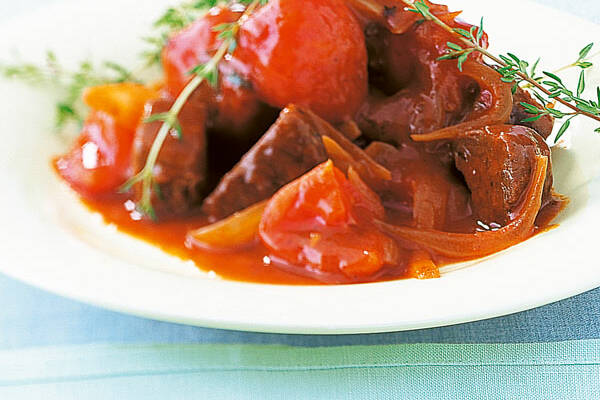 Rinds-Tomaten-Gulasch Rezept | Küchengötter