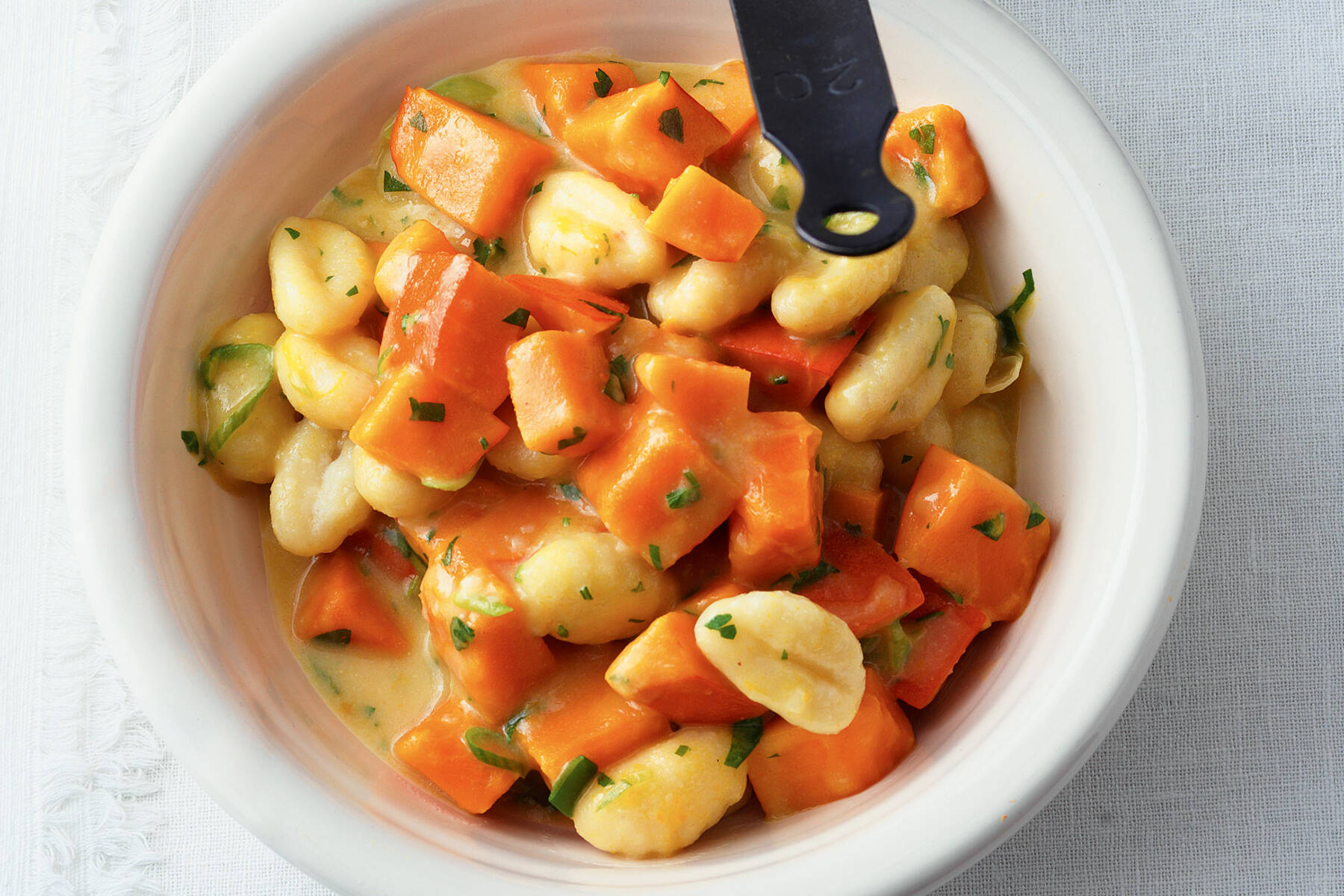 Schnelles Kürbis-Gnocchi-Ragout Rezept | Küchengötter