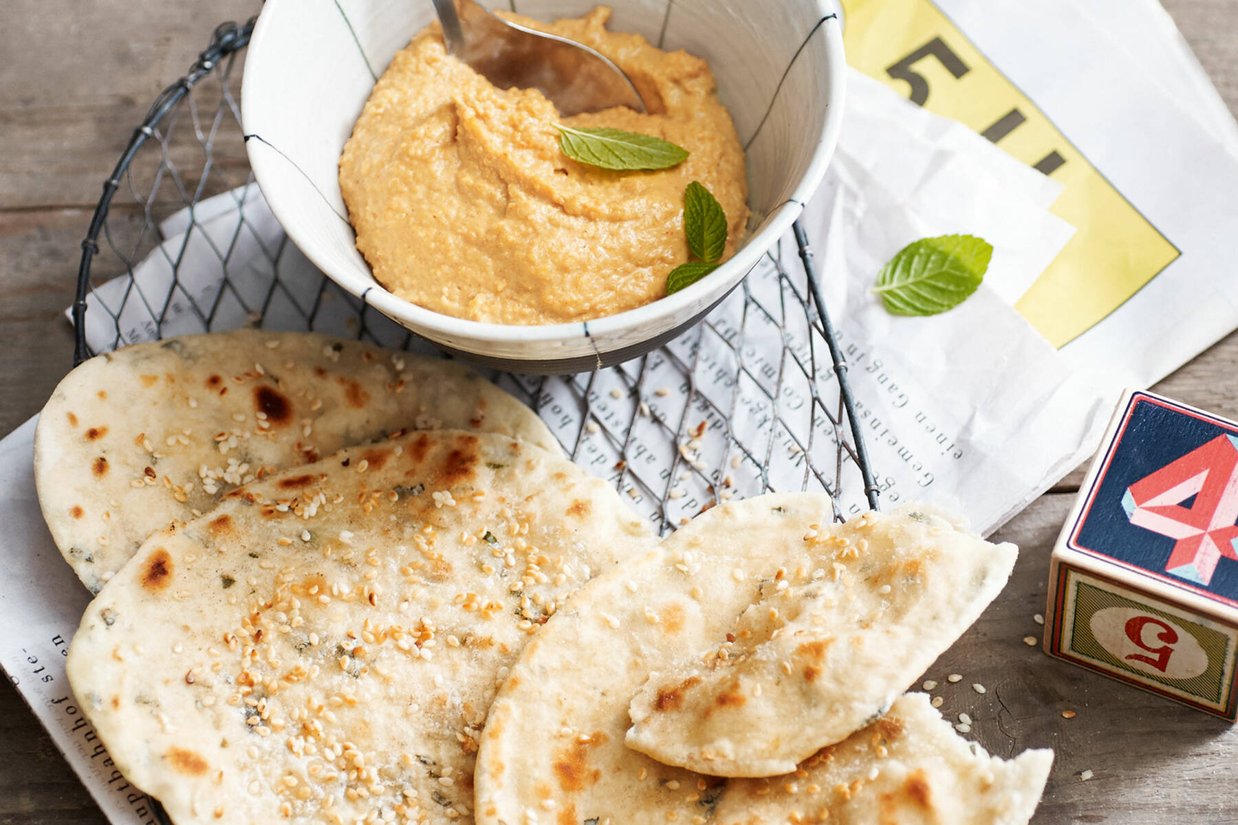 Hummus mit Pfannenbrot Rezept | Küchengötter