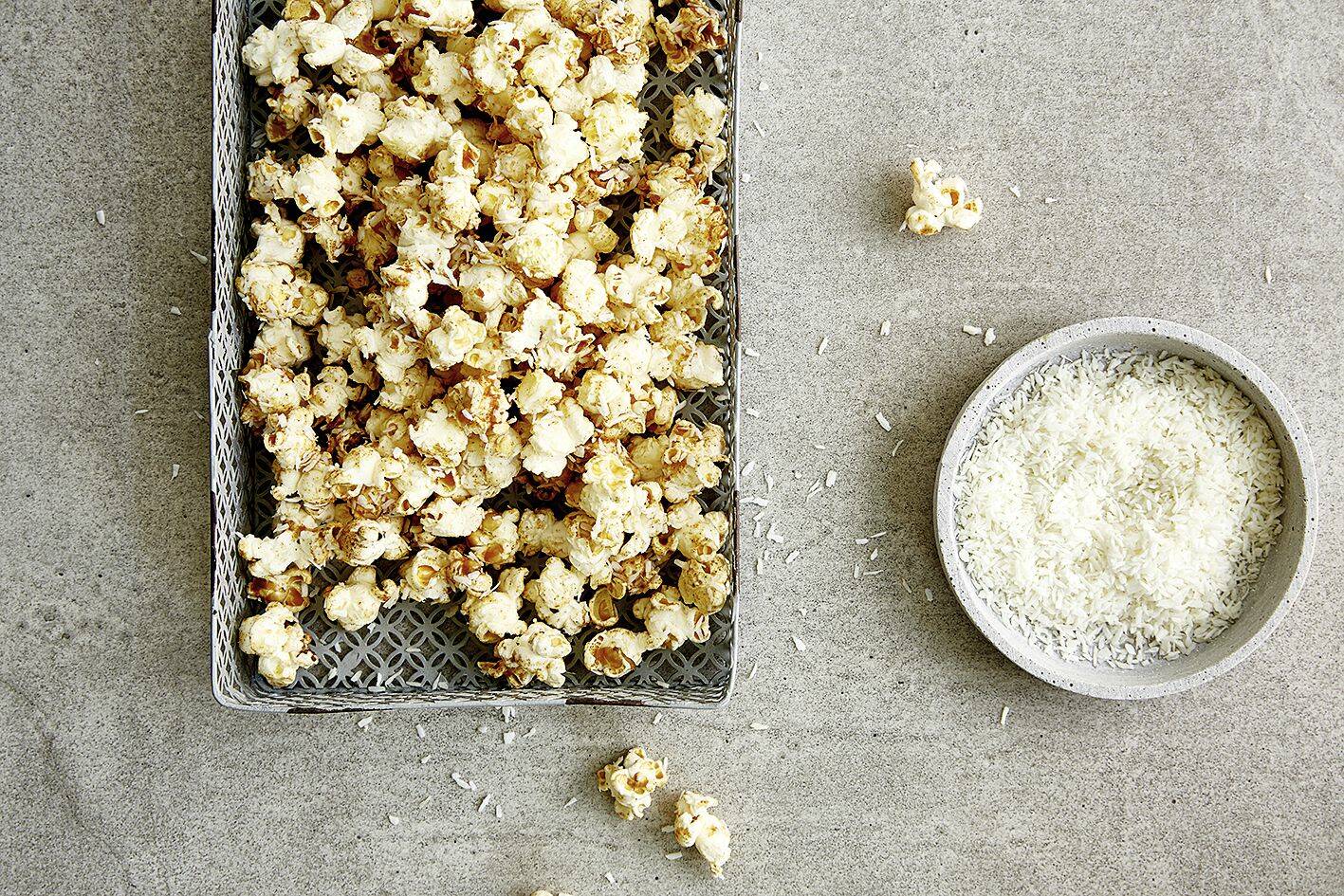 Exotisches Kokos-Popcorn Rezept | Küchengötter