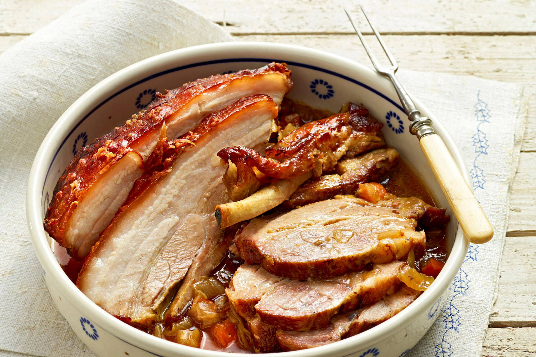 Rescher Schweinsbratn mit Natursaftl Rezept | Küchengötter