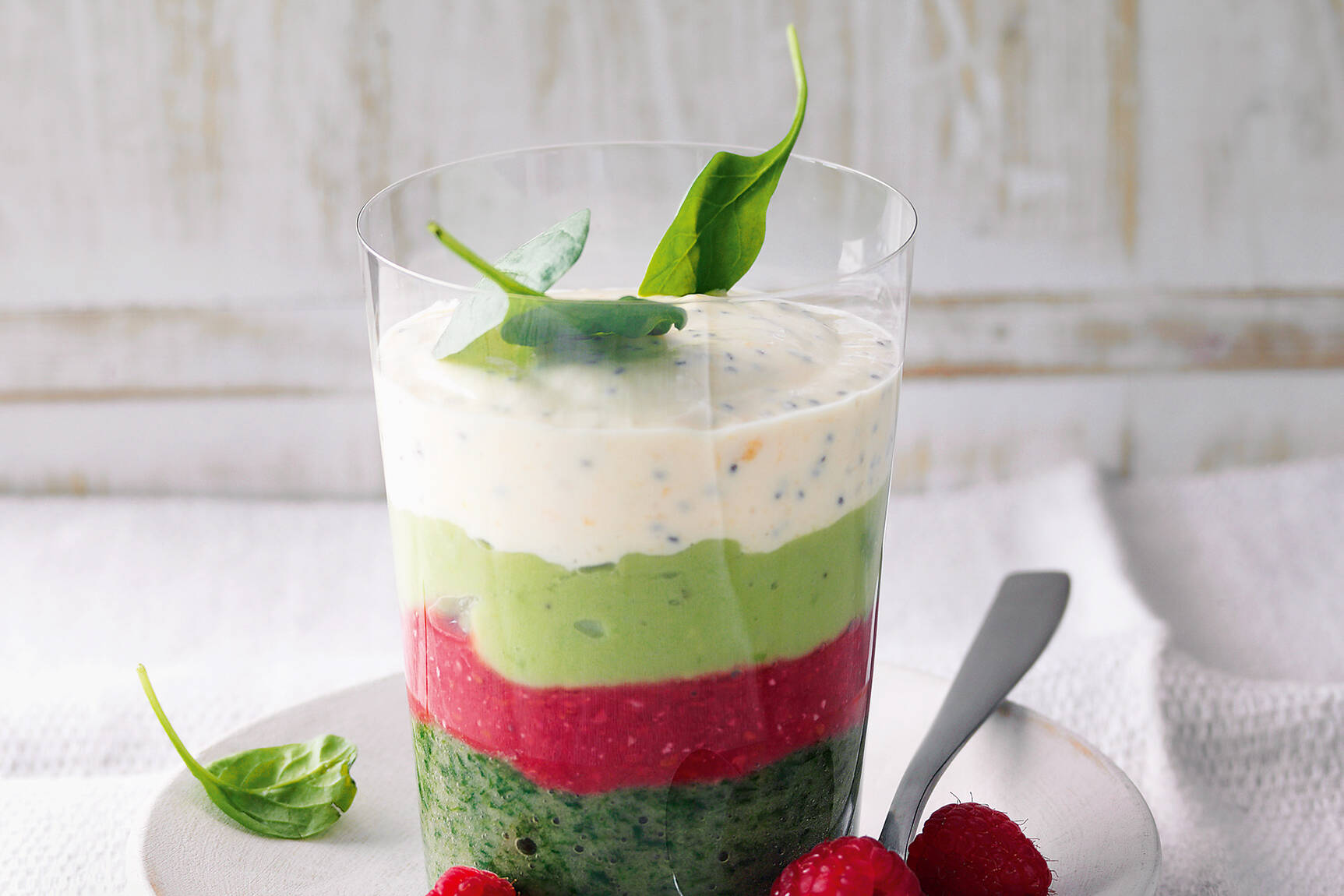 Layered Mousse I Clean Eating Rezept | Küchengötter