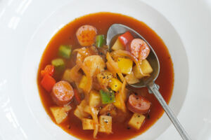 Veganes Gulasch Rezept | Küchengötter