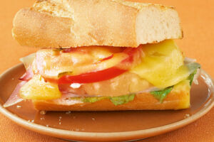 Überbackener Ananas-Toast Rezept | Küchengötter