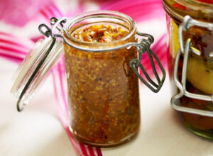 Feigensenf mit Himbeeressig Rezept | Küchengötter