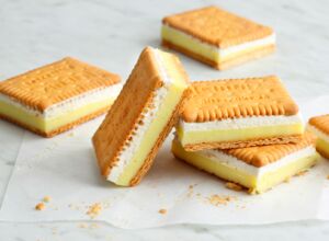 Schnelle Mini Keks-Sandwiches | Küchengötter