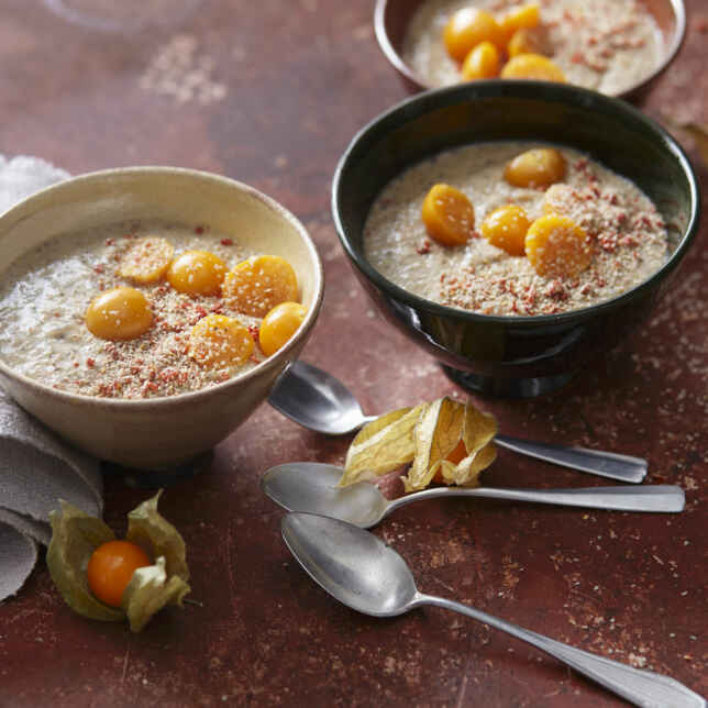 Mohn-Amaranth-Pudding mit Physaliskompott Rezept | Küchengötter