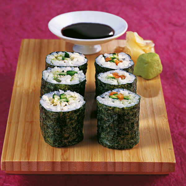 Ura-Maki mit Surimi Rezept | Küchengötter