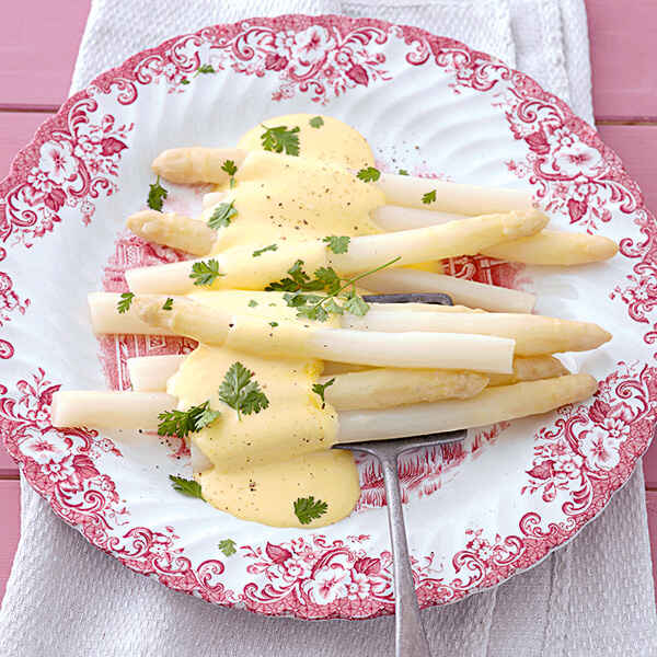 Spargel mit Sauce hollandaise und Schinken Rezept | Küchengötter