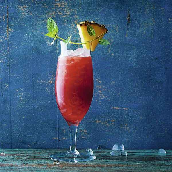 Russian Spring Punch Rezept | Küchengötter