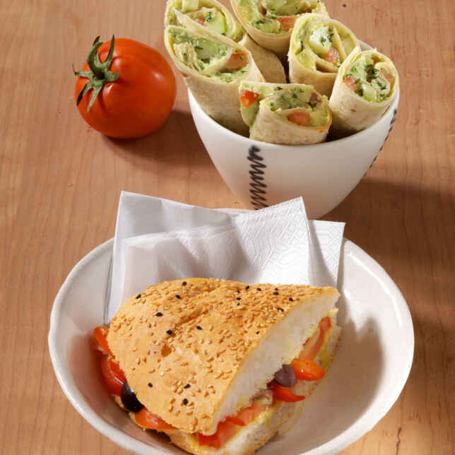 Salat-Avocado-Wraps mit Feta Rezept | Küchengötter