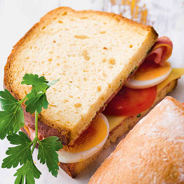 Eier-Käse-Sandwich mit Kresseschmand Rezept | Küchengötter