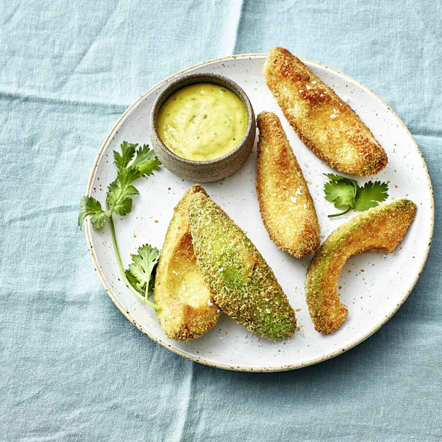 Avocado-Wedges mit Dip Rezept | Küchengötter