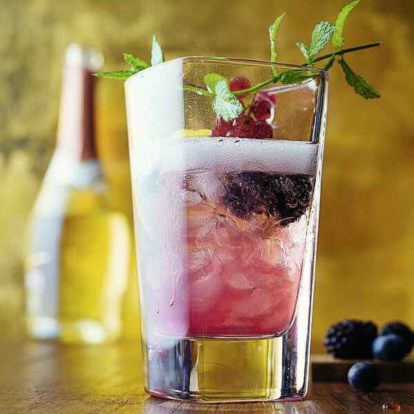 Russian Spring Punch Rezept | Küchengötter