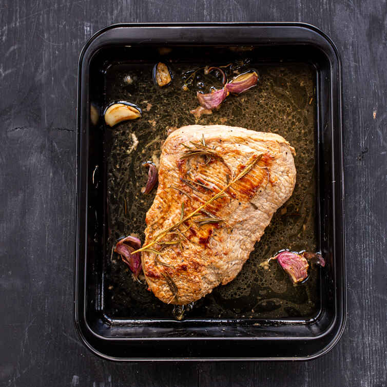 Rosa gegarter Kalbstafelspitz auf Möhrenrisotto Rezept | Küchengötter