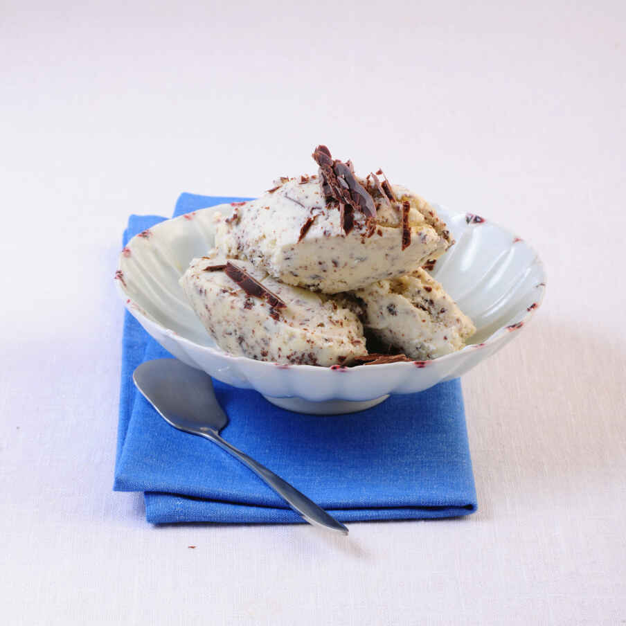 Stracciatella-Eis Rezept | Küchengötter
