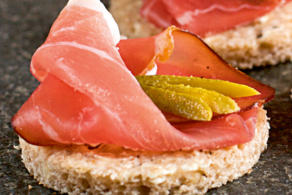 Canapé Rezepte - exquisite kleine Häppchen für deine nächste Feier ...