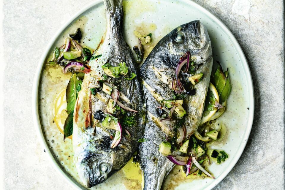 Doraden: Die besten Rezepte mit dem beliebten Mittelmeerfisch ...